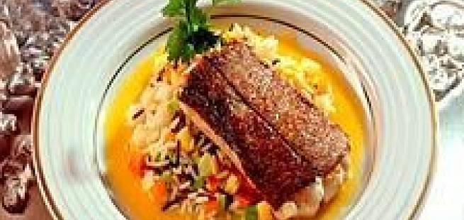 DAGENS RETT: Stekt hyse med grønnsakrisotto og appelsinsaus - Aperitif.no