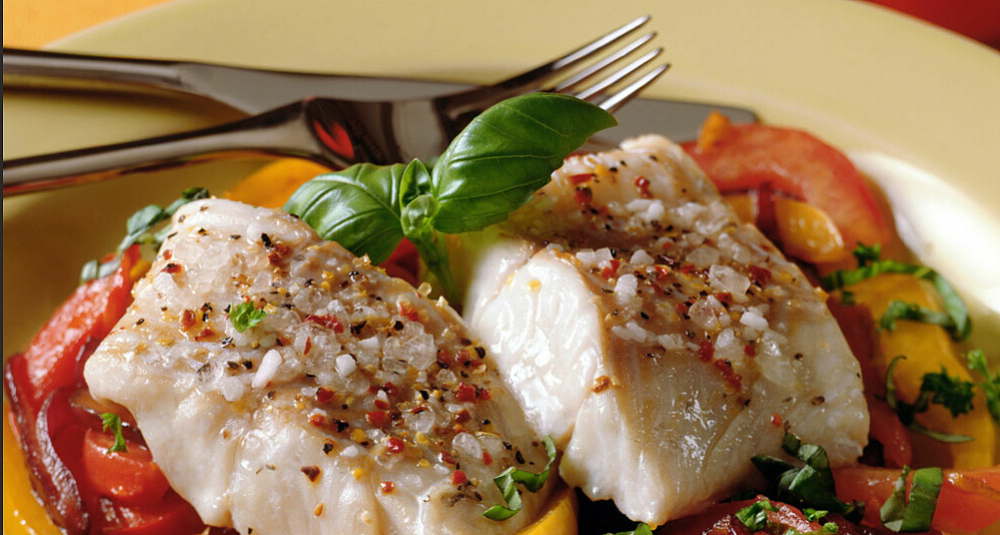 Ovnsbakt seifilet med grønnsaker - Dagens rett - Apéritif