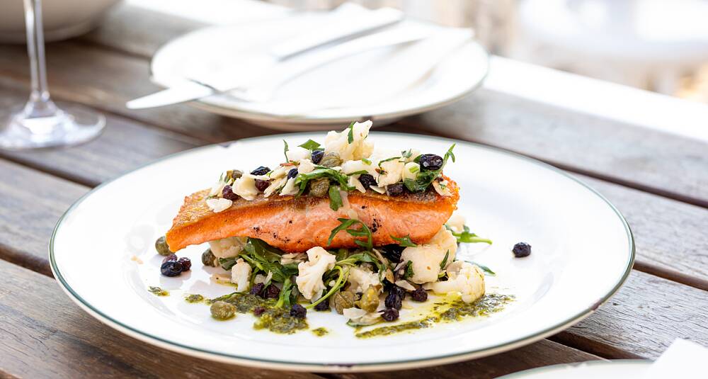 DAGENS RETT: Legg ørreten på en seng som smaker - Aperitif.no